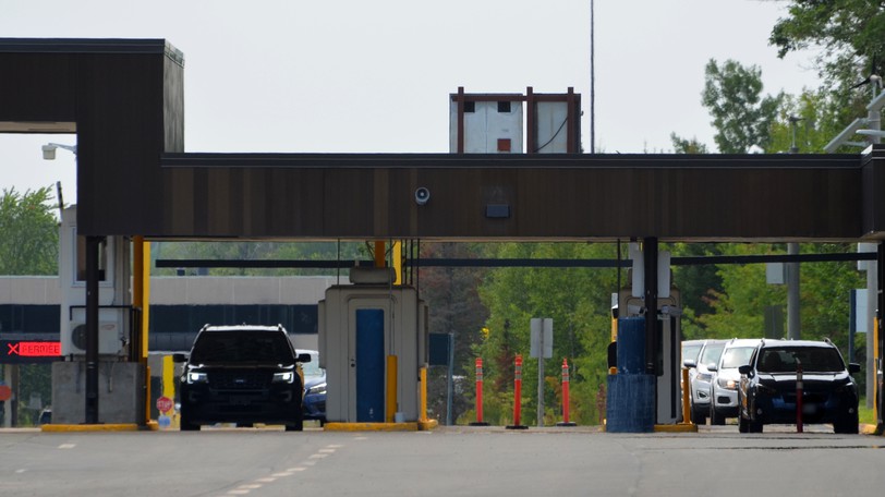 CBSA Now Giving One-Time ArriveCan Exemption to Travellers - Life Radio